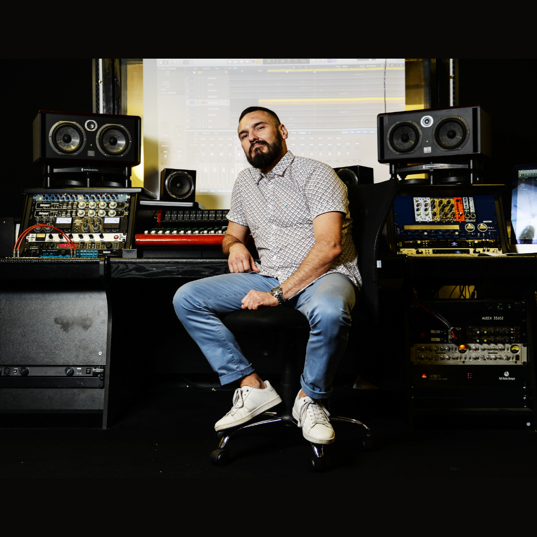 Top 5 Marketing and Promotion Tips For Independent Artists